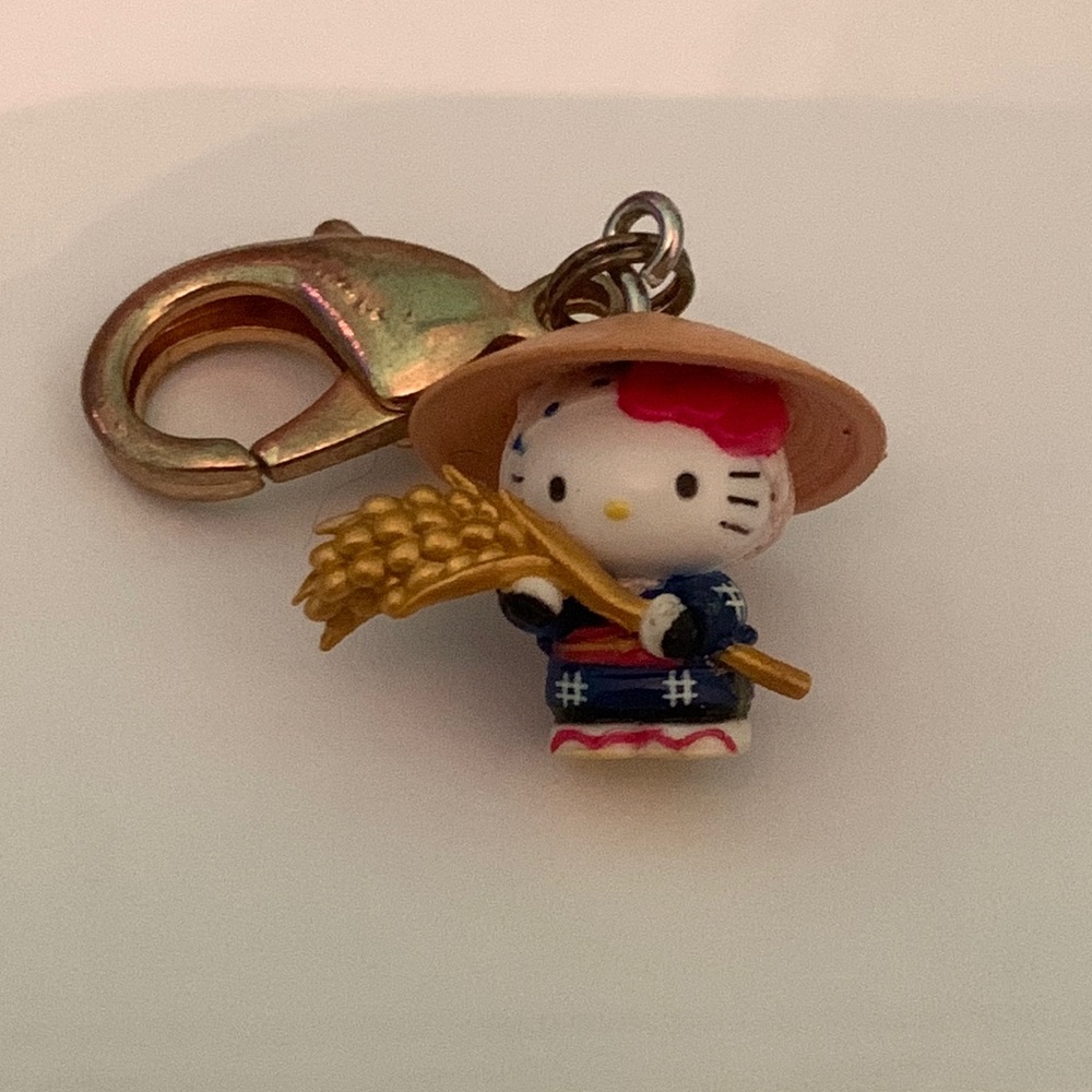 Hello Kitty Harvesting Rice Charm Sanrio - Gem